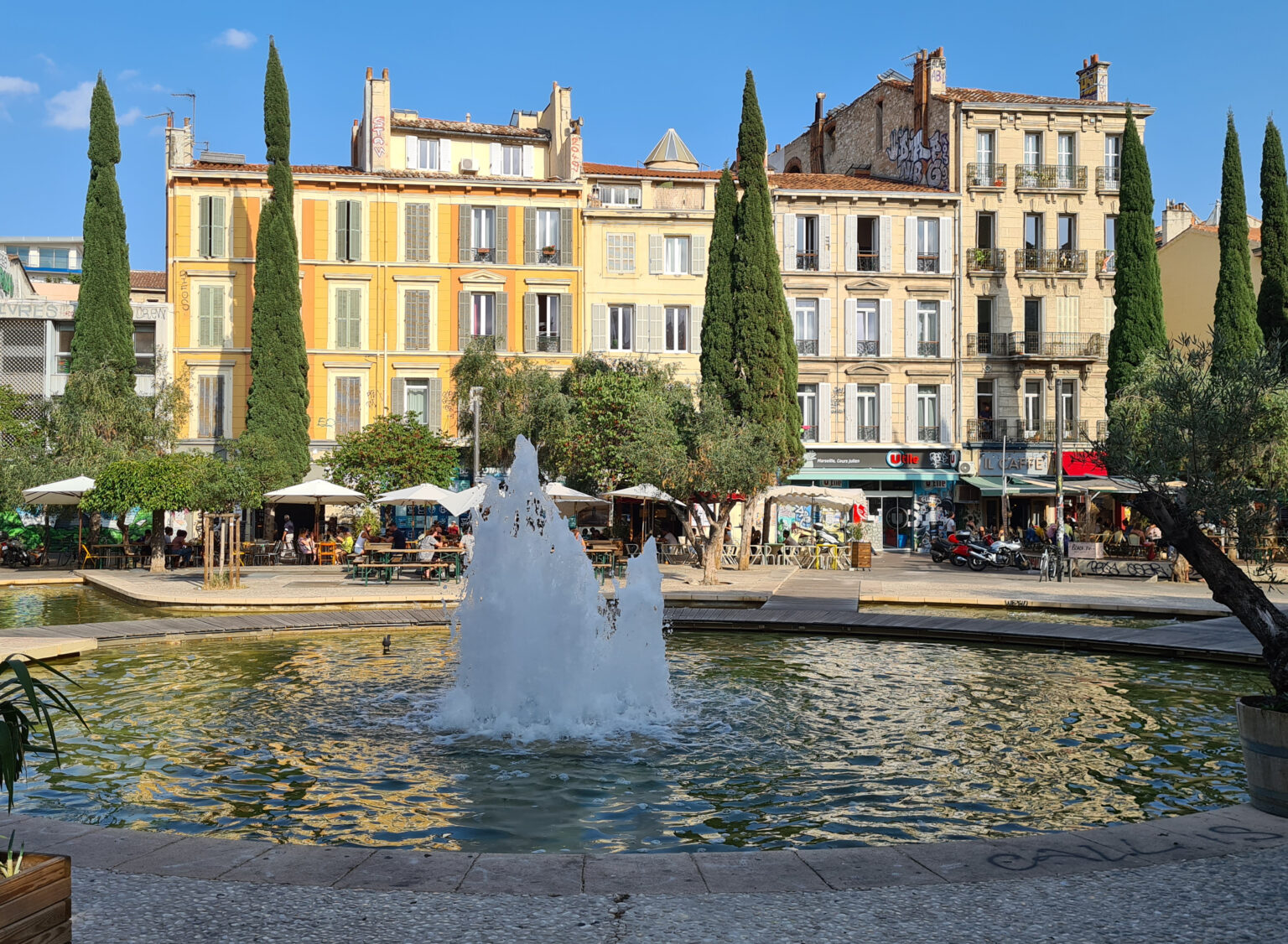 Le Cours Julien, du Grand Marché au Quartier des Créateurs le plus cool ...