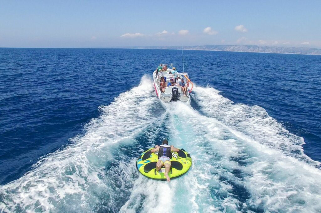 Bleu Evasion, excursions en bateau vers les Calanques de Marseille