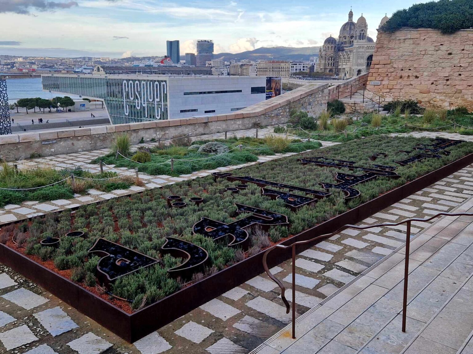 A Woman voice is revolution, 2022, Ghada Amer, Mucem, Marseille